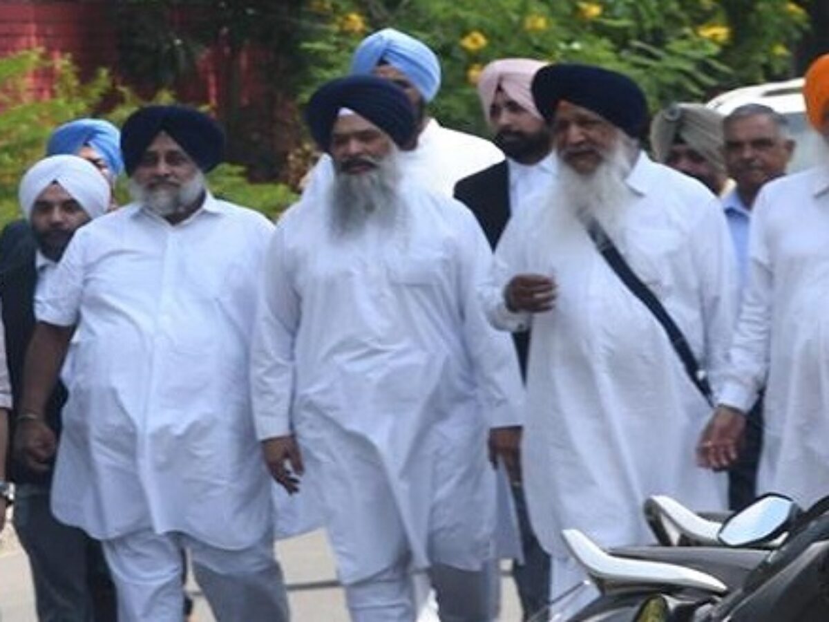Sukhbir Badal appears before SIT in police firing case second time | Tehelka
