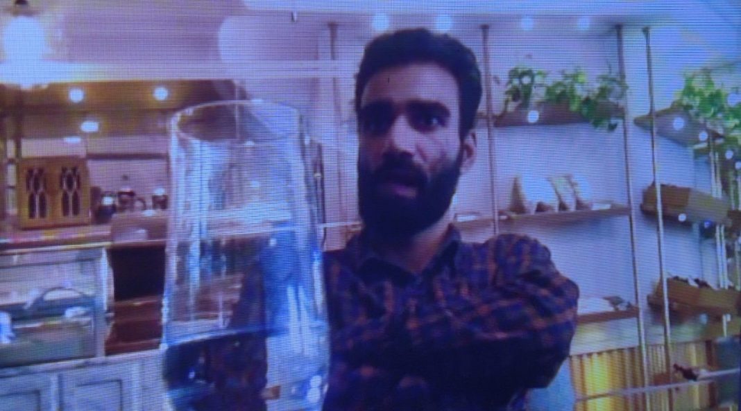 Kashmir: Owning a house in valley is a bridge too far | Tehelka