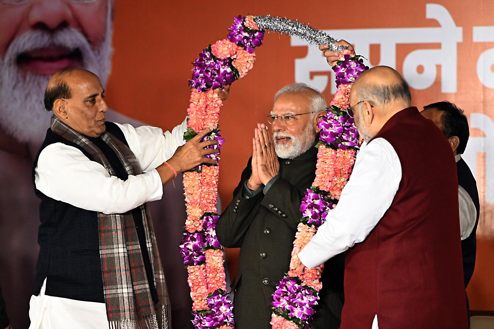 BJP sweeps Hindi heartland, Southern comfort for Congress | Tehelka