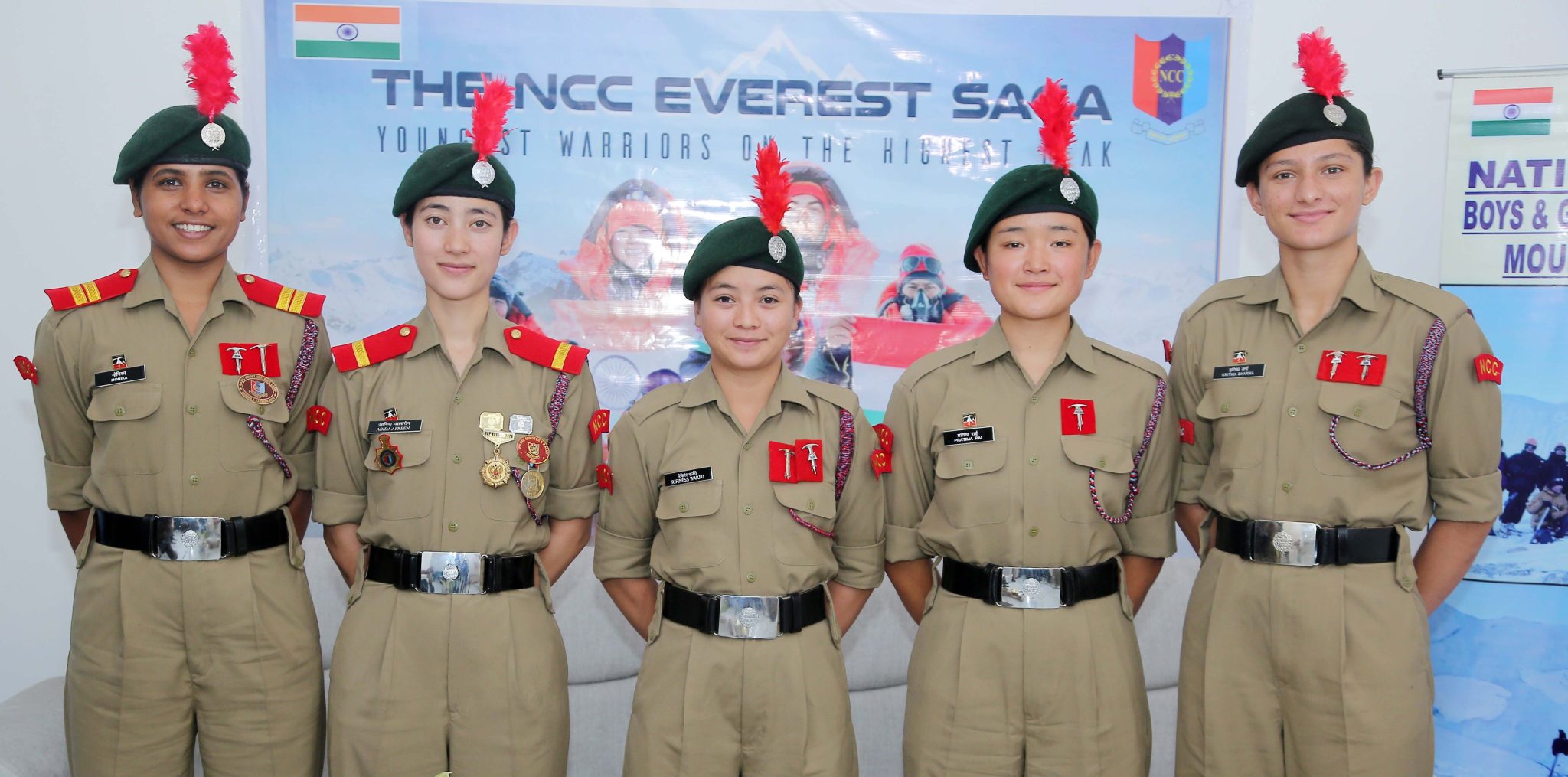 NCC team scales Everest, interacts with Raksha Rajya Mantri | Tehelka