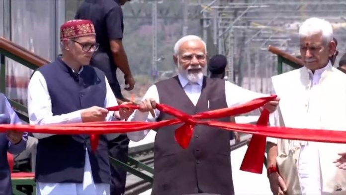 PM Modi Inaugurates world’s highest railway bridge in Jammu & Kashmir ...