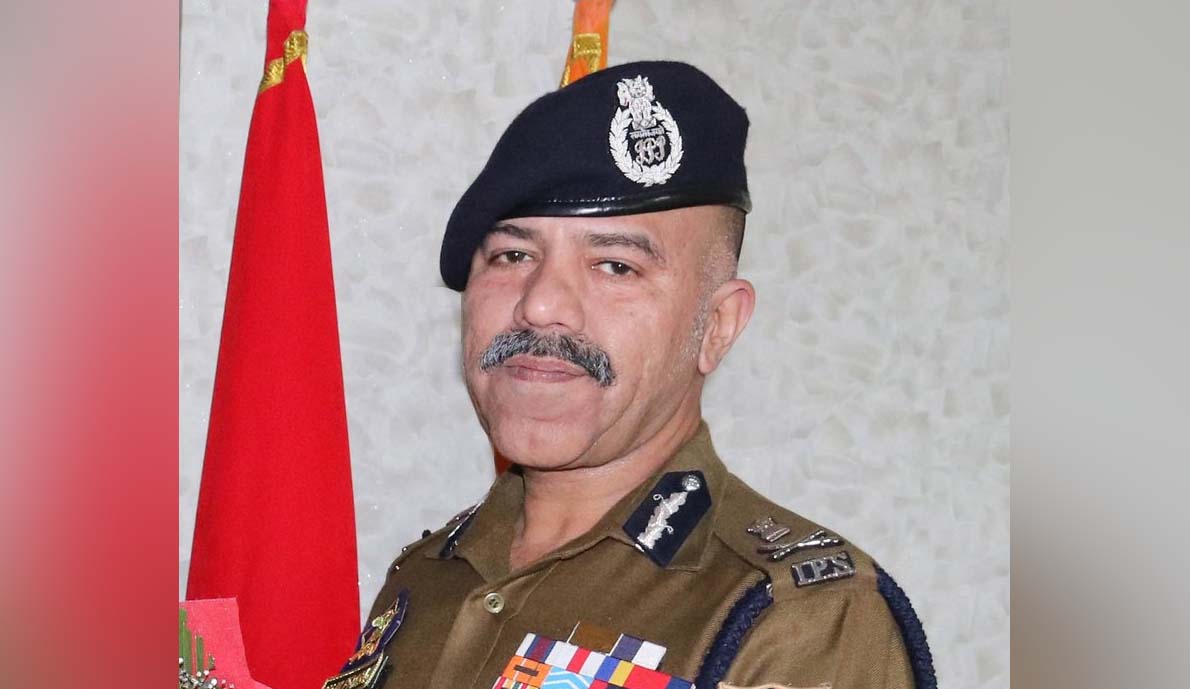 J&K DGP orders social media watch to tackle misinformation | Tehelka